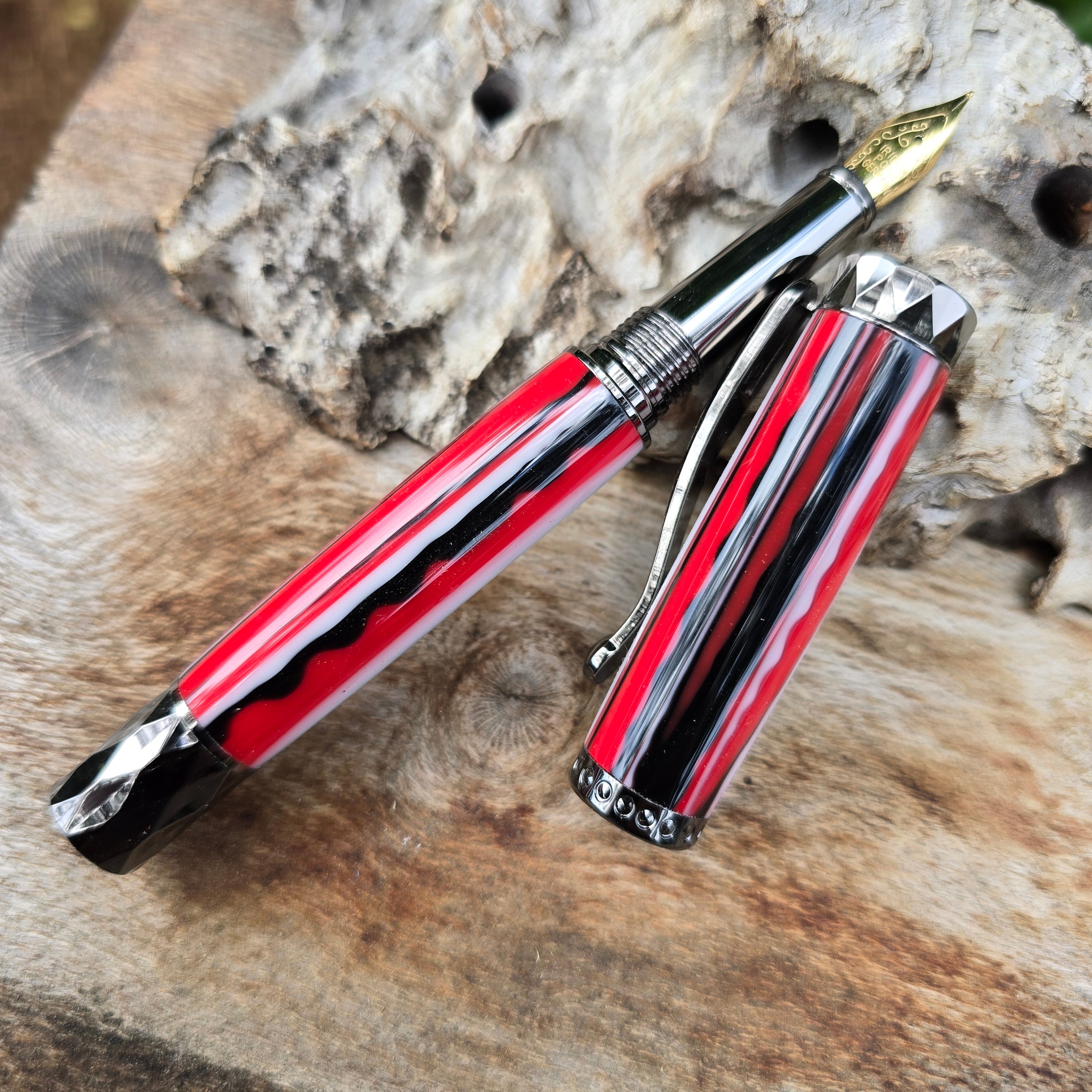 Acrylic Resin Atrax Fountain Pen with Etched Metal Trim – Parko's Pens